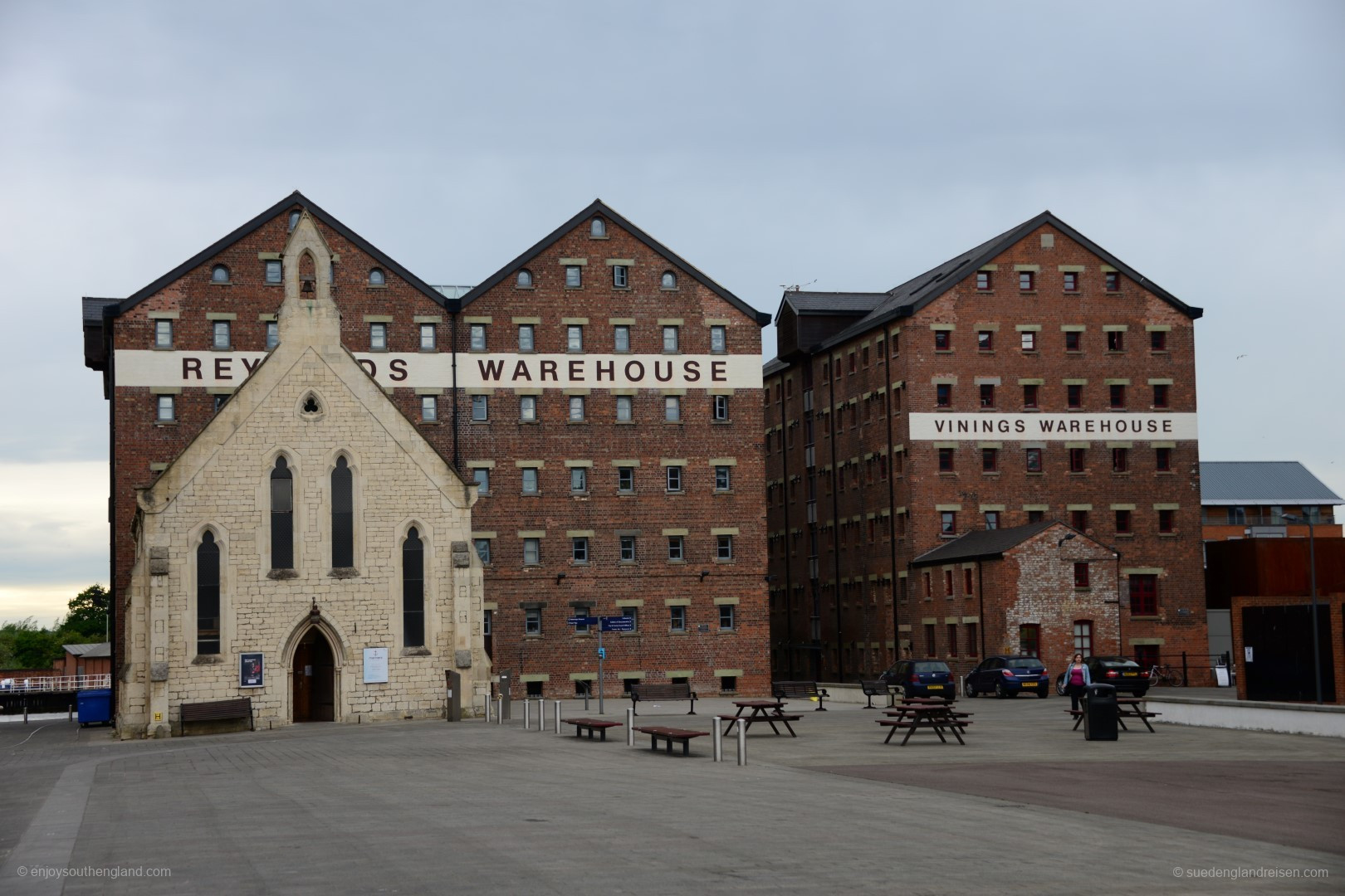 Gloucester - Old Warehouses, Gloucestershire ֍ Southern England